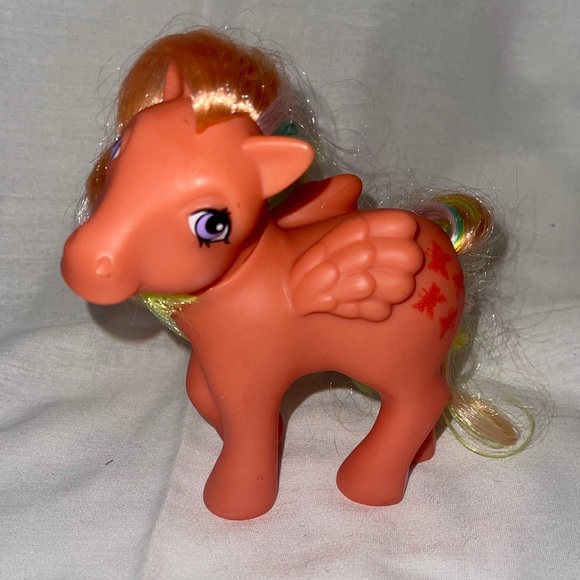 Hasbro | Toys | My Little Pony Flutterbye Pegasus Coral With Neon ...